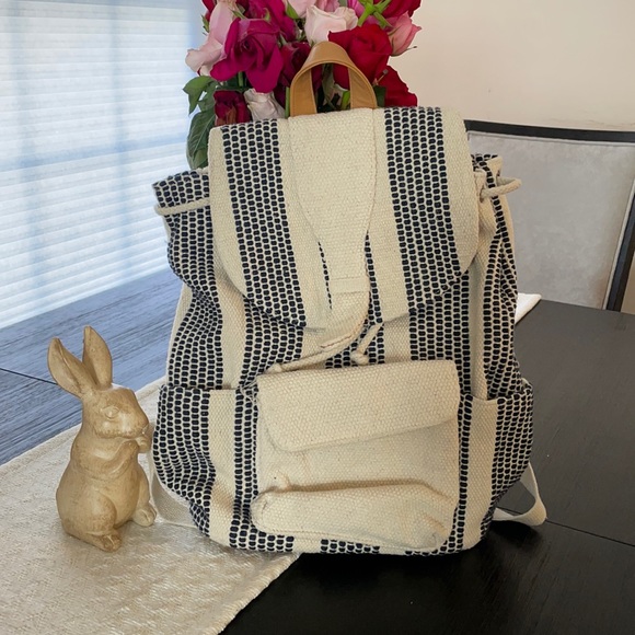 Universal Thread | Bags | Universal Thread Backpack From Target | Poshmark